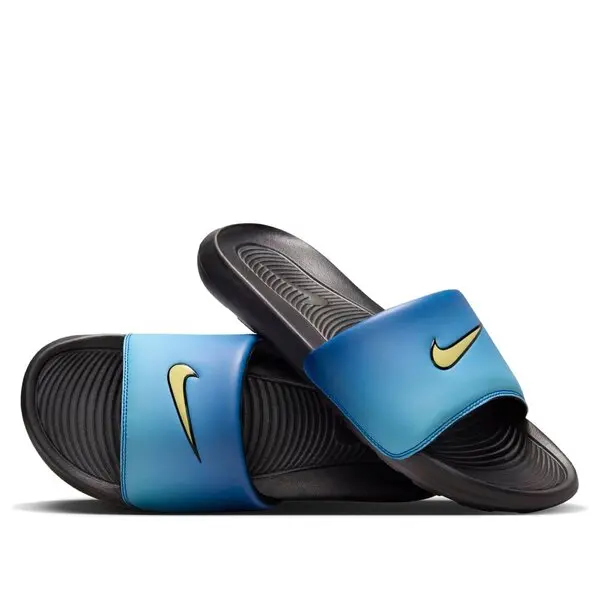 Nike Victori One Slide