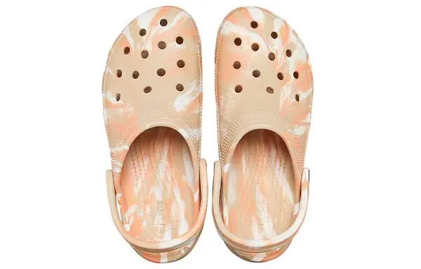 CROCS Classic Platform Clog Marbled Print