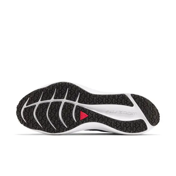 Nike Zoom Winflo Shield Sneakers