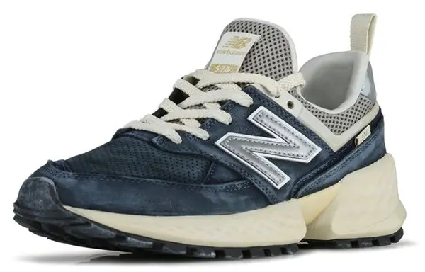 NEW BALANCE 574v2 Sport Sneakers