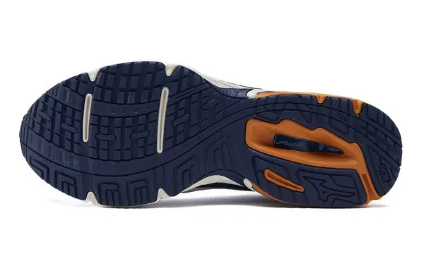 Mizuno Wave Rider V2 Slip-resistant Low-top Casual Sneakers