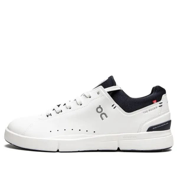 On The Roger Advantage Sneakers - White/fossil