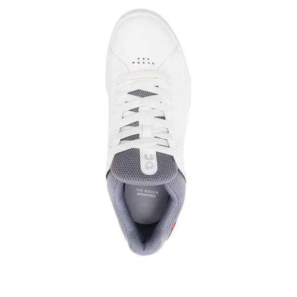 On The Roger Advantage Sneakers - White/fossil