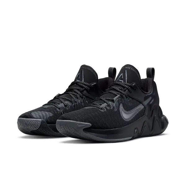 Nike Giannis Immortality Sneakers