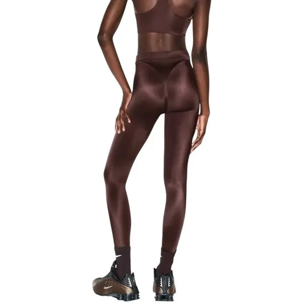 Nike X Skims Shine High-waisted V-panel 26 Leggings - Phoenix