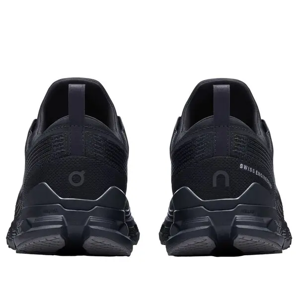 On Cloud X Z5 Athletic Sneakers - Black