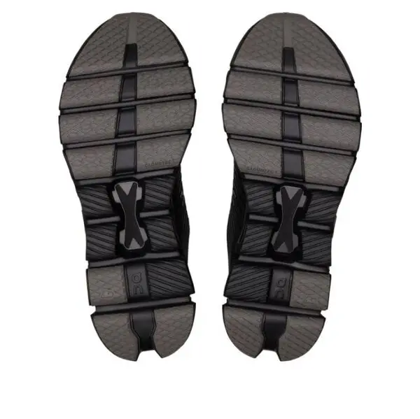 On Cloud X Z5 Athletic Sneakers