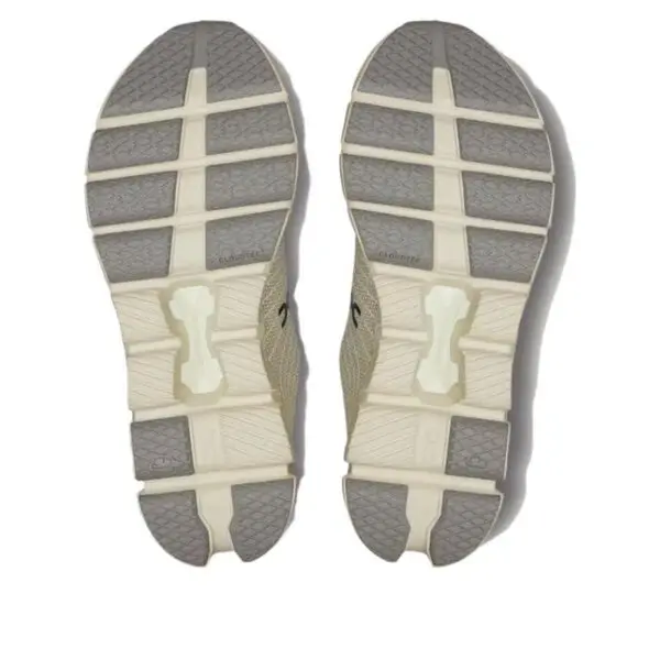 On Cloud X Z5 Athletic Sneakers - Ice/cream