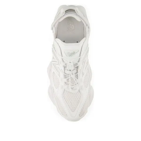 NEW BALANCE U9060sv1 Sneakers - White