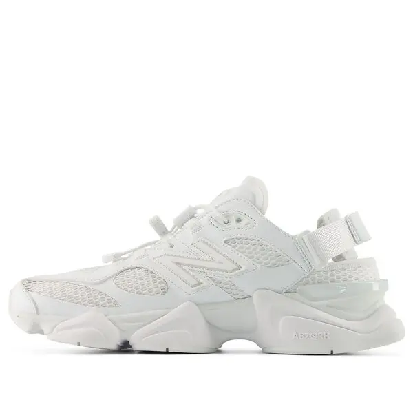 NEW BALANCE U9060sv1 Sneakers - White
