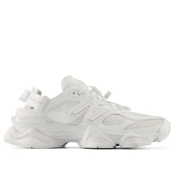 NEW BALANCE U9060sv1 Sneakers - White