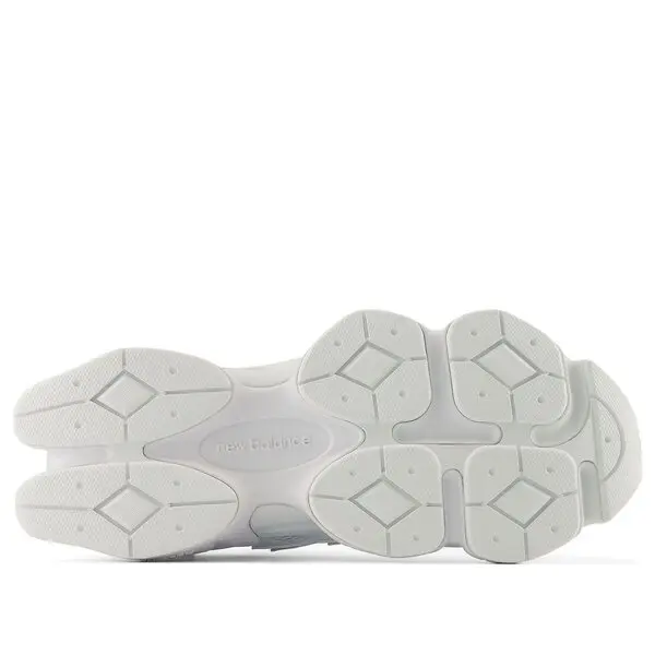 NEW BALANCE U9060sv1 Sneakers - White