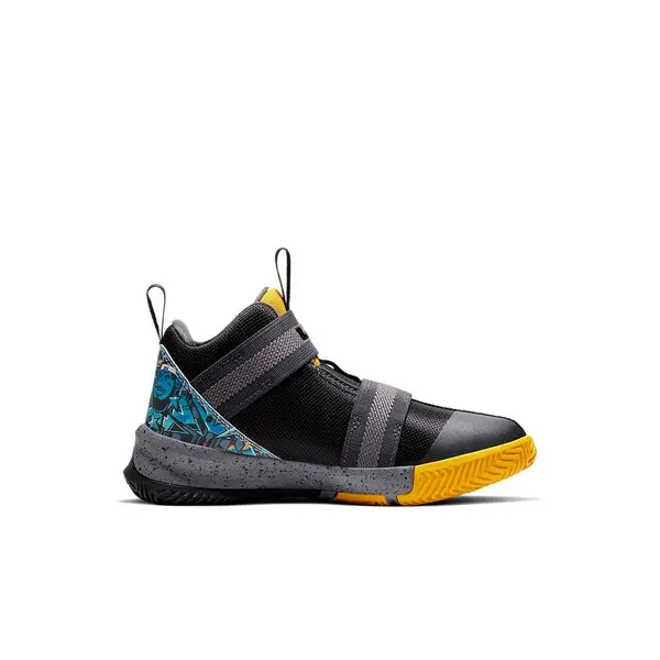 Nike Lebron Soldier 13 High Top Sneakers