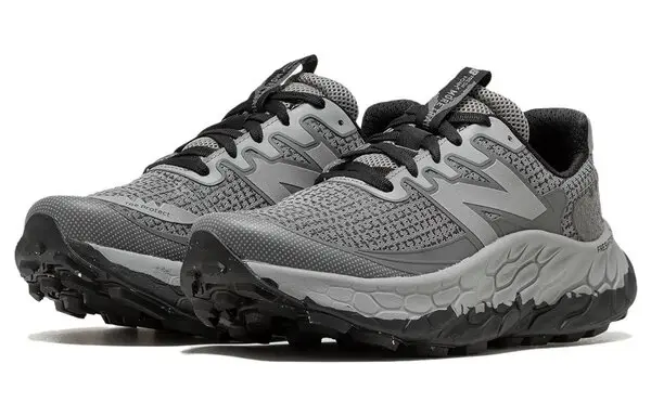 NEW BALANCE Fresh Foam More Trail V3 X Cayl Sneakers - Grey