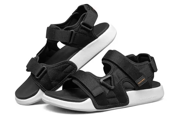 Sketchers Gambix 2.0 Sport Sandal - Black/white