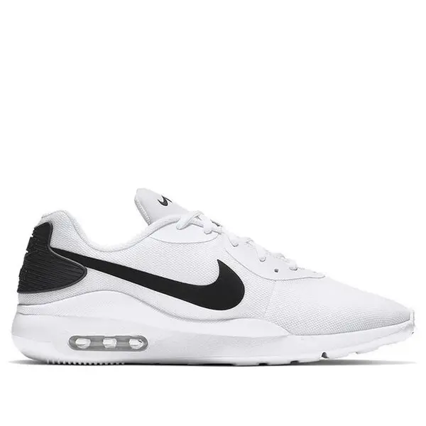 Nike Max Oketo Low Top Sneakers - White/black