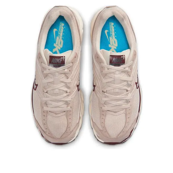 Nike Max Moto 2k Sneakers - Beige/brown
