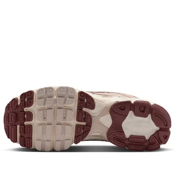 Nike Max Moto 2k Sneakers - Beige/brown