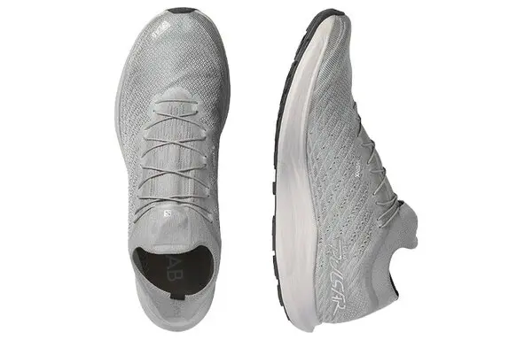 SALOMON Pulsar Trail Running Sneakers