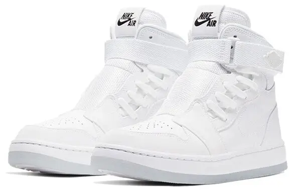 JORDAN 1 Nova Xx Ep Sneakers - White/black