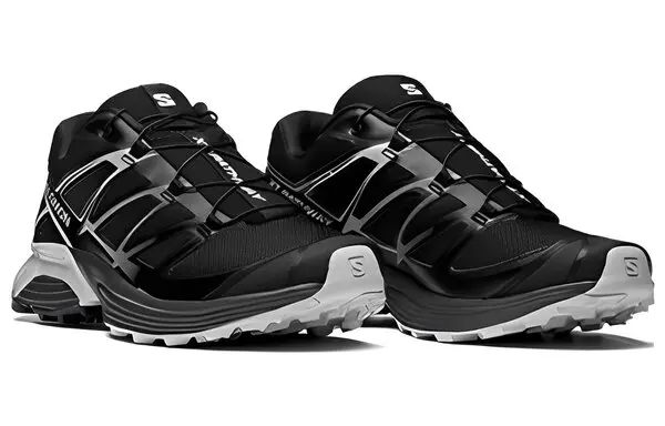 SALOMON Xt-pathway Sneakers - Black/silver