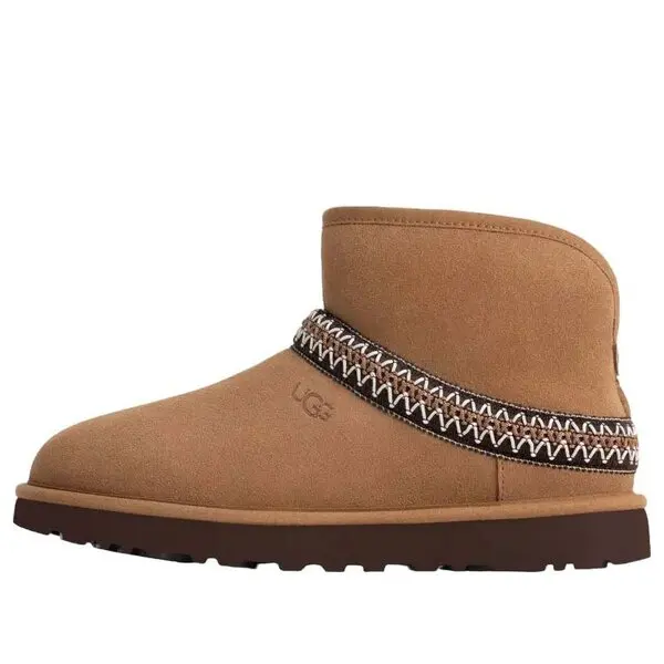 UGG Classic Mini Crescent Boots - Chestnut