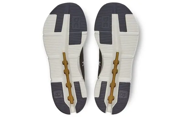 On Cloudnova 'ivy Eclipse' Sneakers - Ivy/eclipse