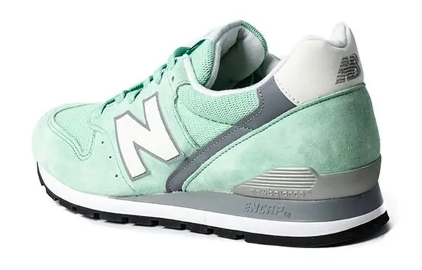 NEW BALANCE 996 "green White" Sneakers - Green/white