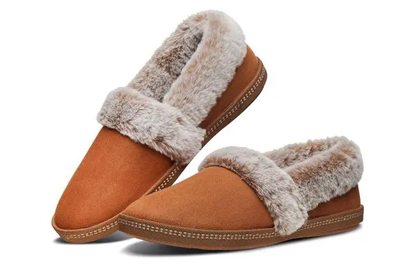 Sketchers Cozy Campfire Slipper
