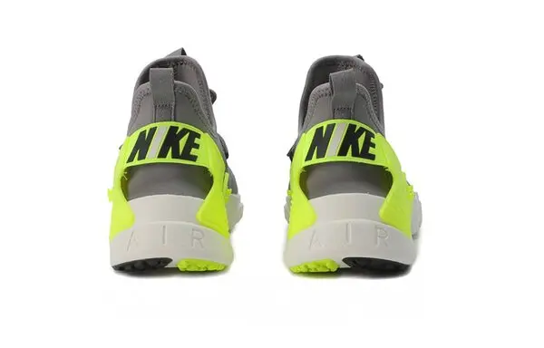 Nike Huarache Drift Sneakers