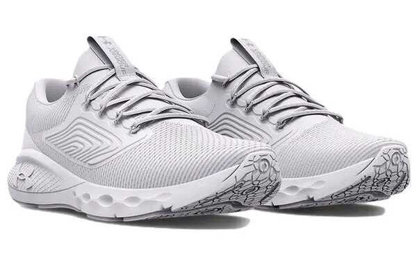 Under Armour Charged Vantage 2 Low Top Sneakers