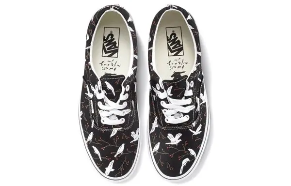 VANS Era 95 Sneakers With Floral Graphic Print - Black