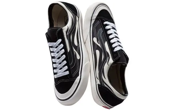 VANS Style 36 Sf Flames Sneakers