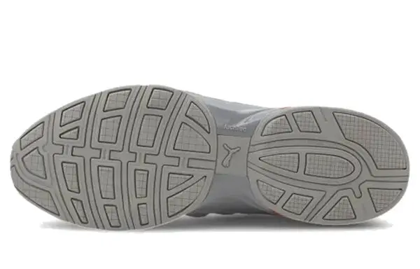 PUMA Axelion Block Low Top Sneakers