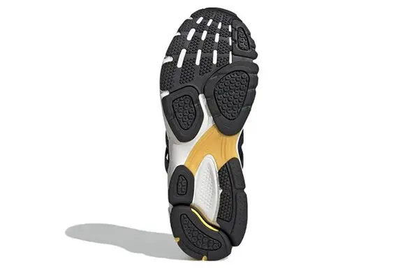 Adidas Spiritain 2000 Athletic Sneakers - Black