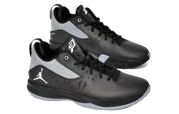 JORDAN Cp3.v Basketball Sneakers