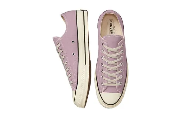 CONVERSE Chuck 70 Low Top Sneakers - Pink