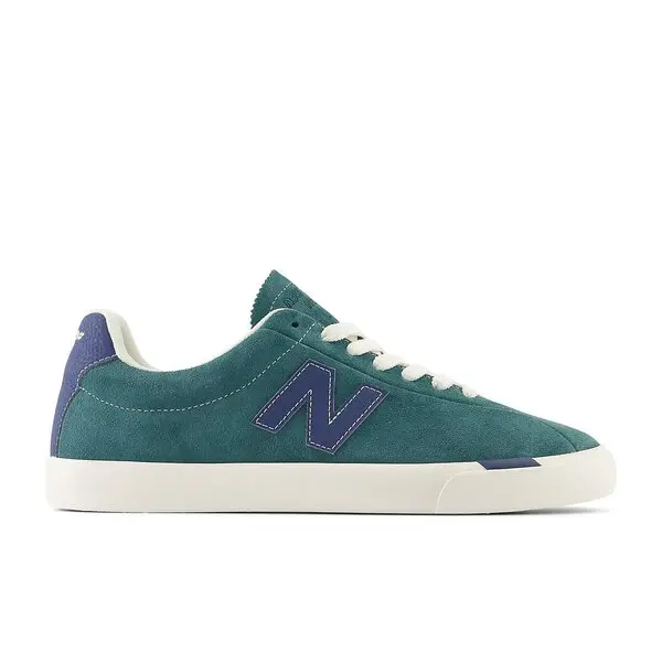 NEW BALANCE Numeric Nm22 Sneakers