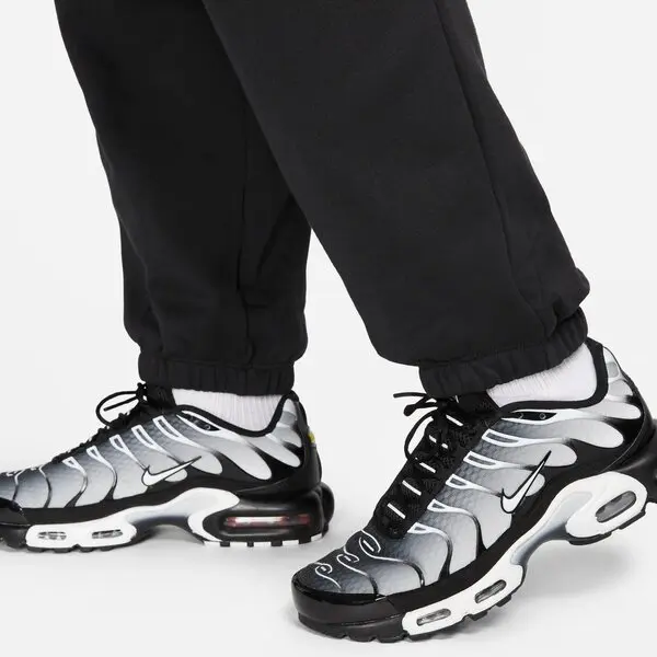 Nike Club Fleece Mid-rise Oversized Sweatpants - Black