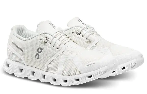 On Cloud Sneakers - Undyed-white