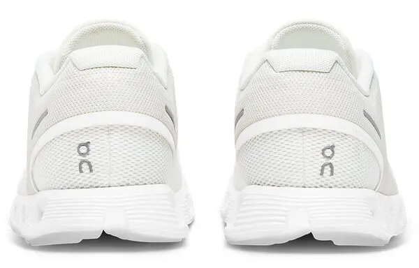On Cloud Sneakers - Undyed-white