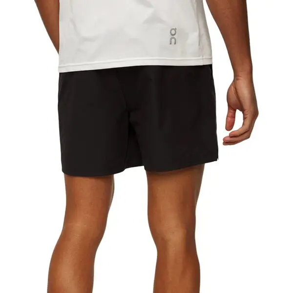 On Essential Shorts