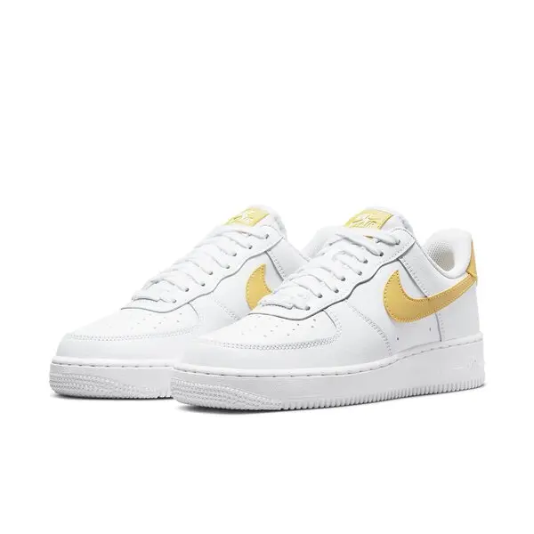 Nike Force 1 '07 Sneakers - White/yellow