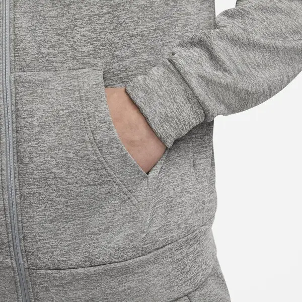 Nike Therma-fit Logo