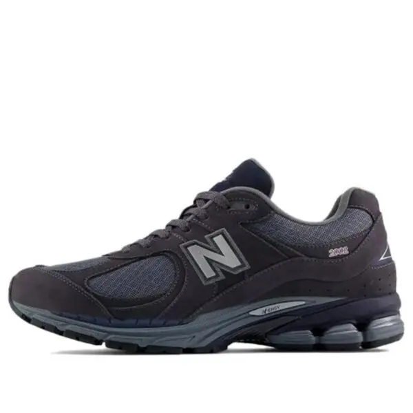 NEW BALANCE 2002r Sneakers - Black/grey