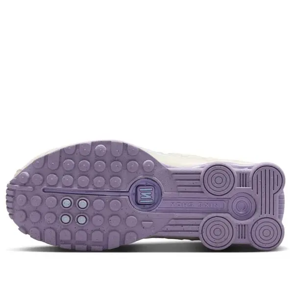 Nike Shox R4 Sneakers