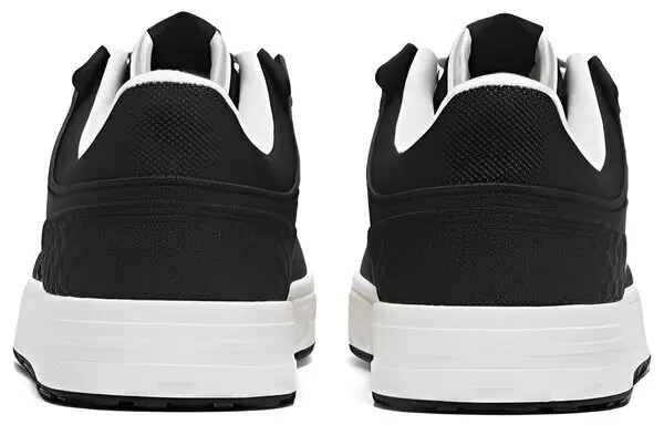 ANTA Street Naughty Sneakers - Black/white