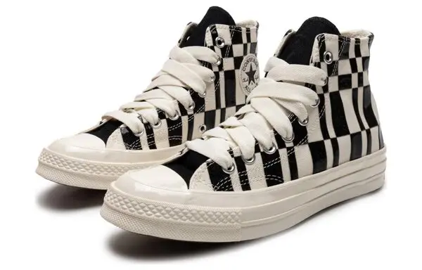 CONVERSE Chuck 70 Vintage Canvas Hi-top Sneakers - Black/beige