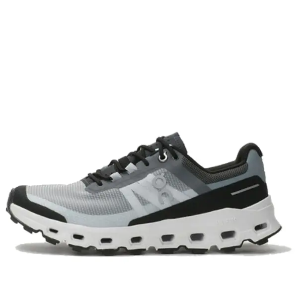 On Cloudvista Sneakers - White/black