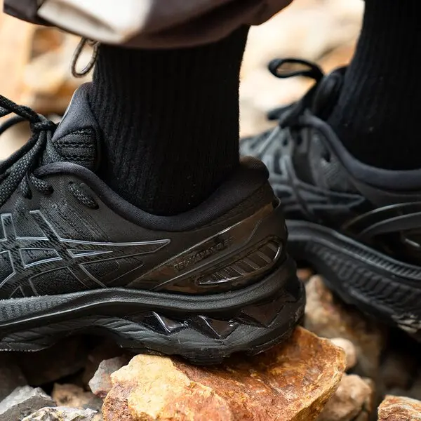 Asics Gel-kayano 27 Athletic Sneakers - Black